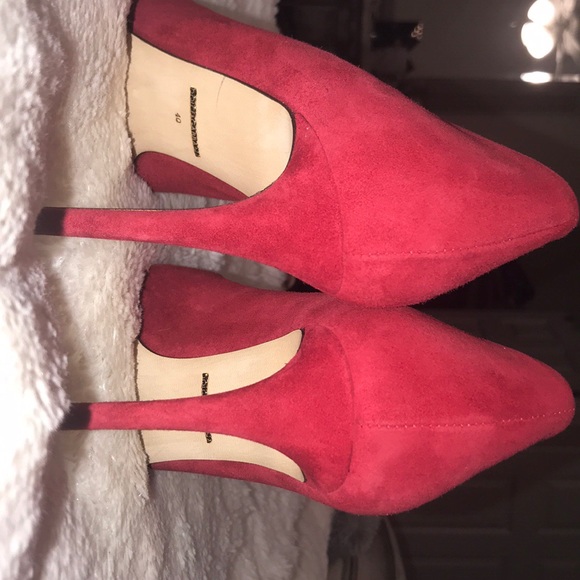 Dolce & Gabbana | Shoes | Dolce Gabbana Suede Red Heels | Poshmark